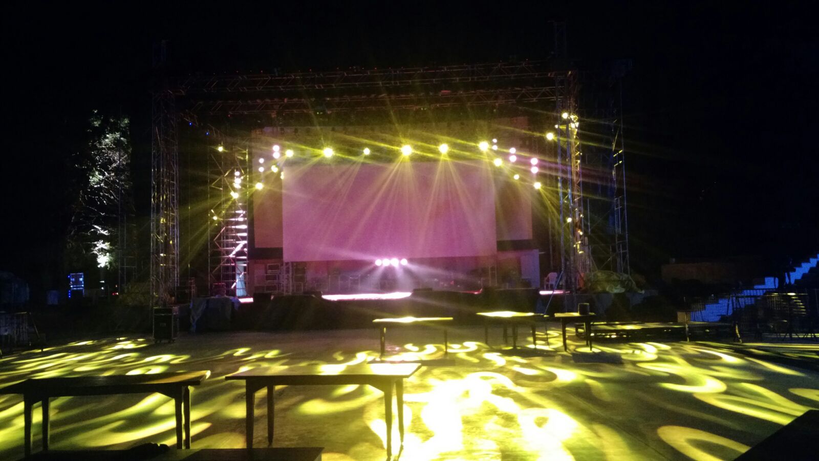 Behind the Scenes : Saarang Proshows - The Fifth Estate, IIT Madras